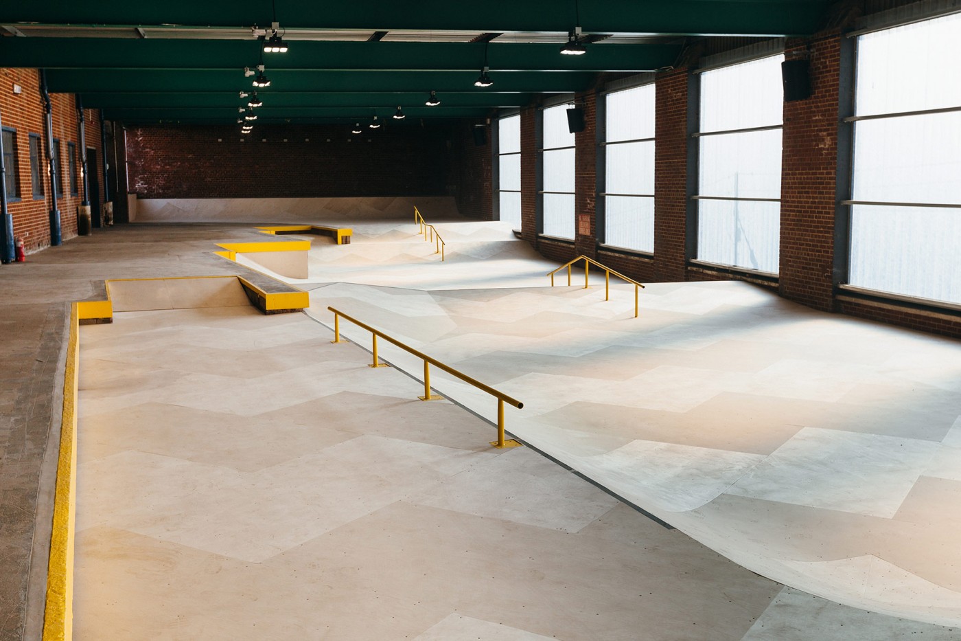 Skating areas and facilities at the Loading Bay Glasgows indoor ...